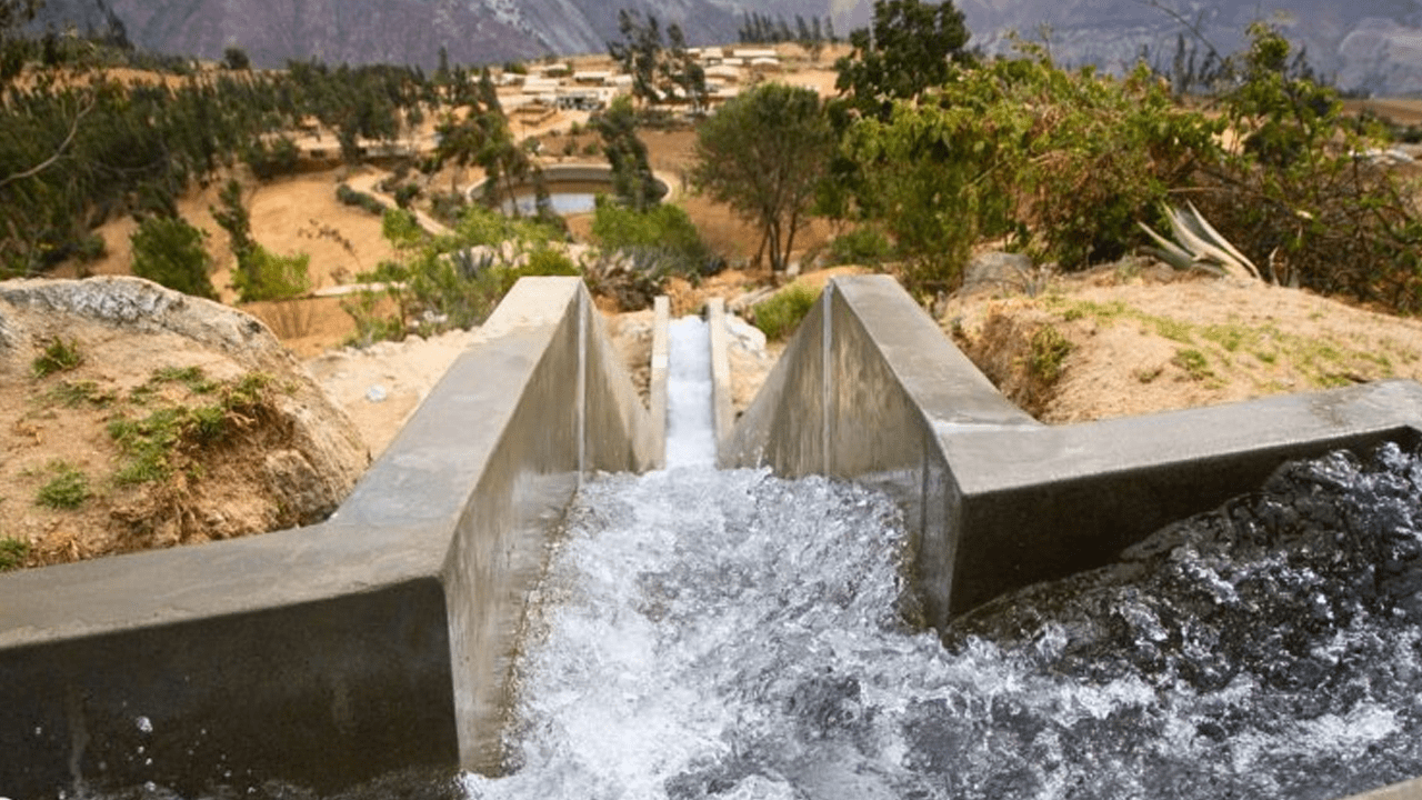 Captación de agua superficial: sistemas y consideraciones